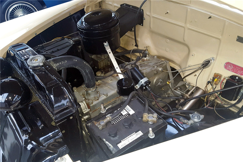 1950 DODGE WAYFARER CONVERTIBLE - Engine - 218238