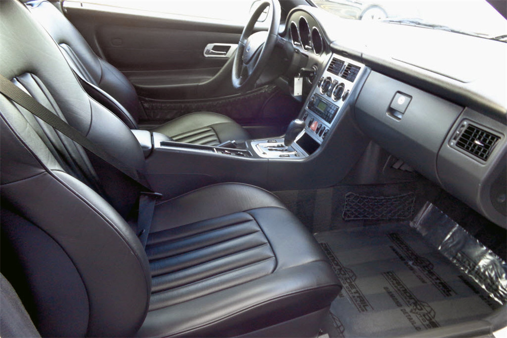 2004 MERCEDES-BENZ SLK230 ROADSTER - Interior - 218399