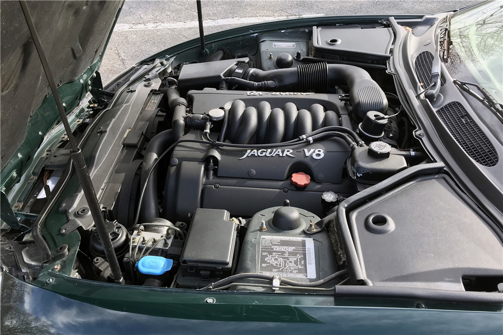1997 JAGUAR XK8 CONVERTIBLE - Engine - 218445