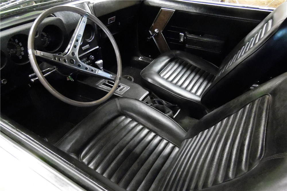 1968 AMERICAN MOTORS AMX - Interior - 219727