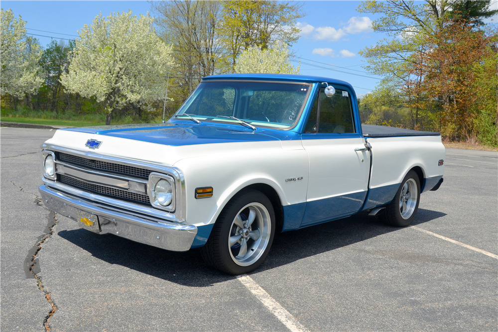1970 CHEVROLET C10 CUSTOM PICKUP - Front 3/4 - 219971