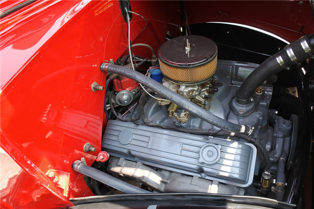 1941 DIAMOND T 201 CUSTOM PICKUP - Engine - 220048