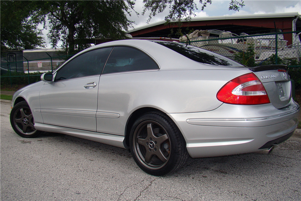 2003 MERCEDES BENZ CLK500 Rear 3 4 220531