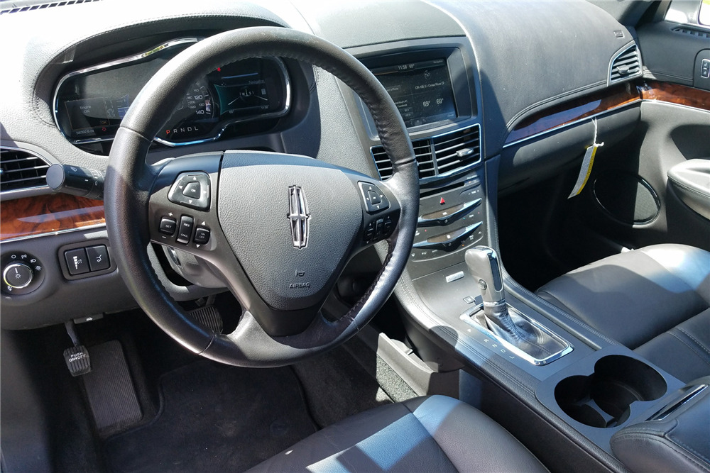 2015 LINCOLN MKT LIMOUSINE - Interior - 221087