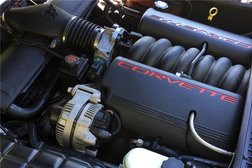 2000 CHEVROLET CORVETTE CONVERTIBLE - Engine - 221327