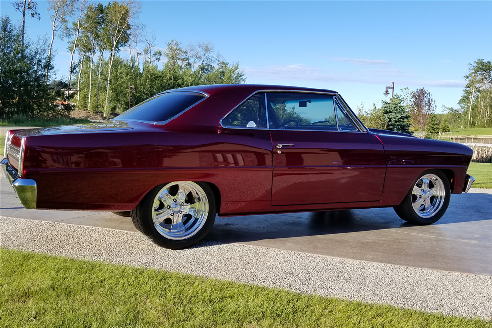 1967 CHEVROLET NOVA SS CUSTOM COUPE - Rear 3/4 - 222065