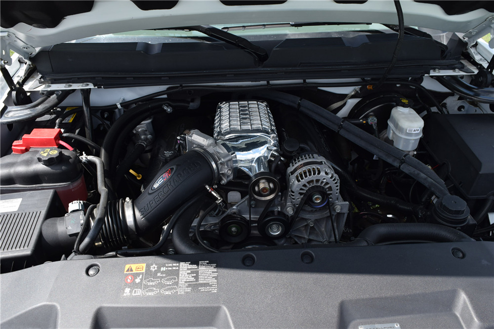2011 CHEVROLET SILVERADO 1500 CALLAWAY CREW CAB PICKUP - Engine - 222132