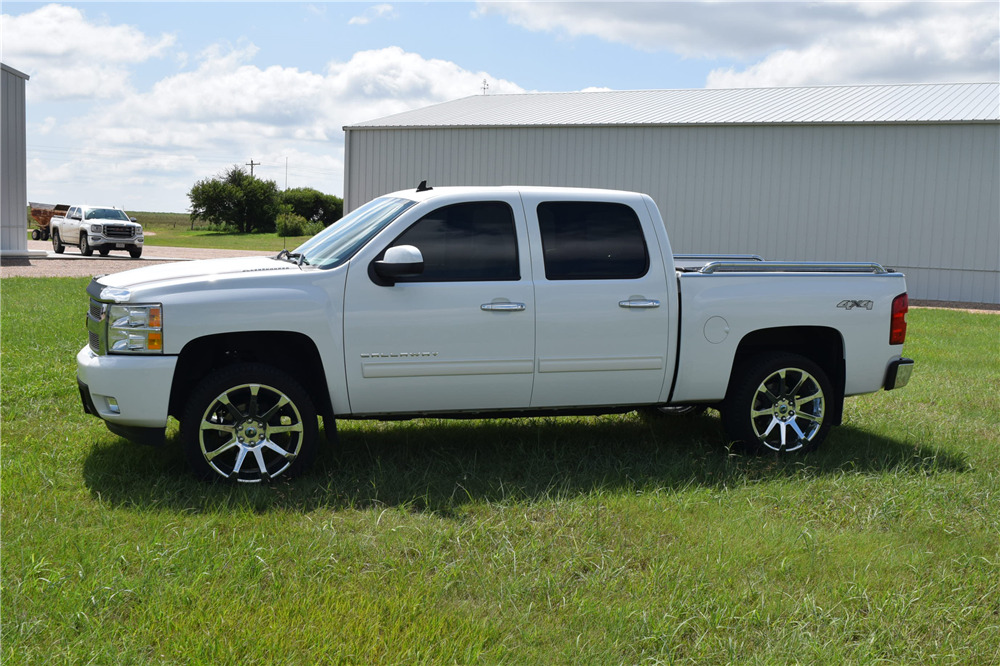 2011 CHEVROLET SILVERADO 1500 CALLAWAY CREW CAB PICKUP - Side Profile ...