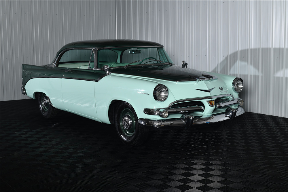 1956 DODGE CORONET - Front 3/4 - 222173