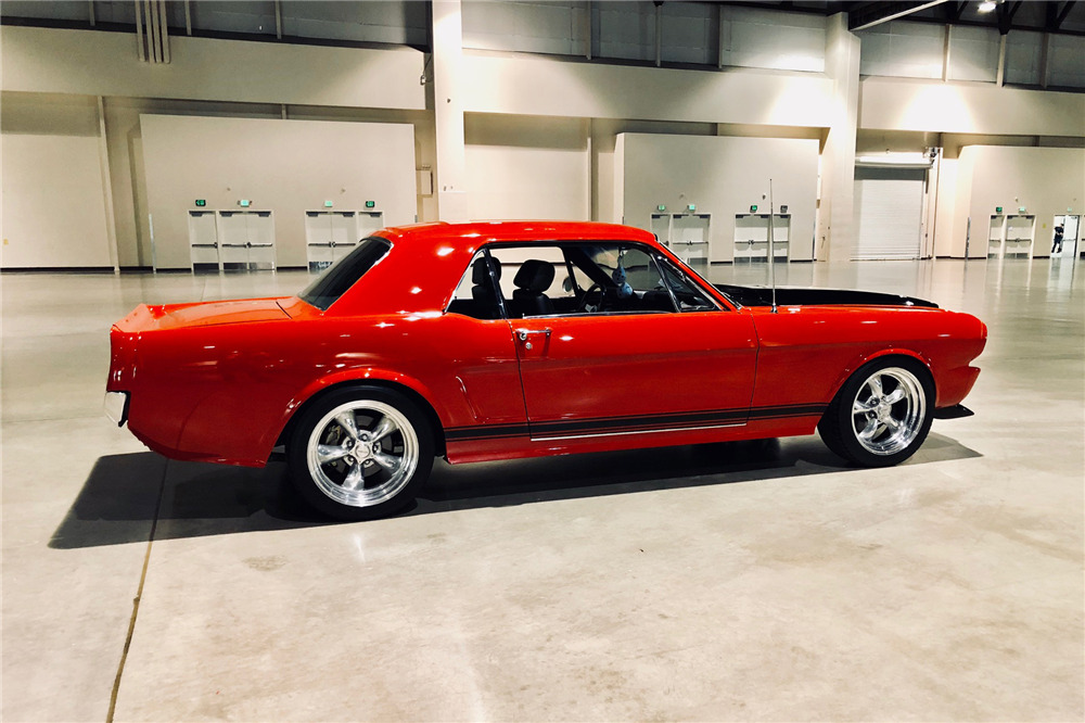 1965 FORD MUSTANG CUSTOM COUPE - Side Profile - 222357