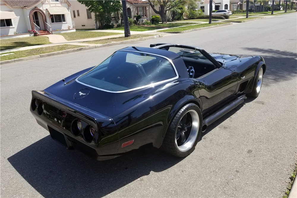 1979 CHEVROLET CORVETTE CUSTOM COUPE - Rear 3/4 - 222471