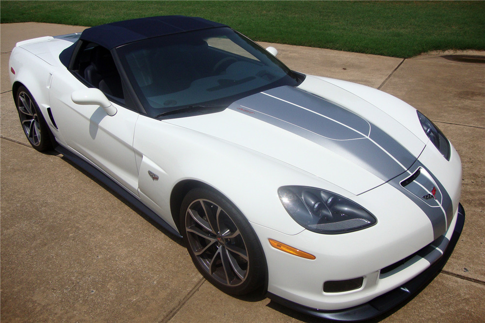 2013 CHEVROLET CORVETTE 60TH ANNIVERSARY 427 CONVERTIBLE - Side Profile ...