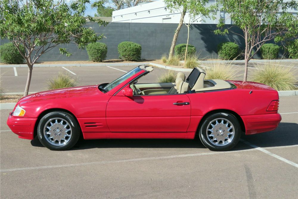 1998 MERCEDES-BENZ SL500 ROADSTER - Side Profile - 222972