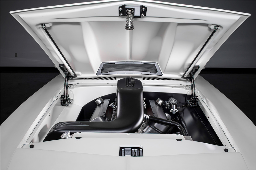 1969 CHEVROLET CAMARO CUSTOM COUPE - Engine - 224671