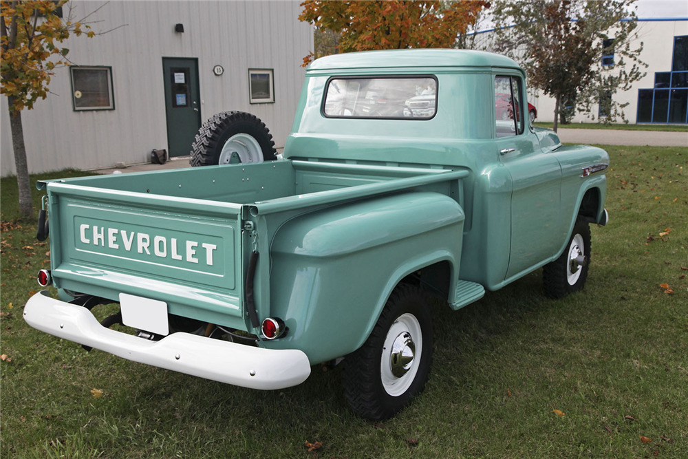1959 CHEVROLET APACHE NAPCO PICKUP - Rear 3/4 - 224677