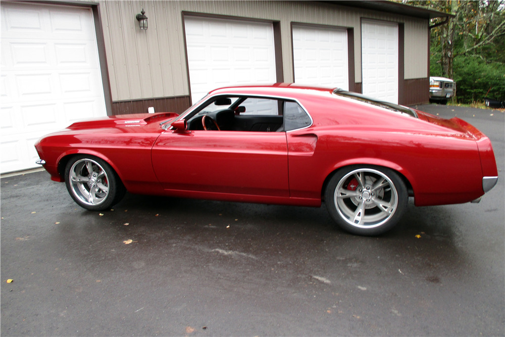 1969 FORD MUSTANG CUSTOM FASTBACK - Side Profile - 224796