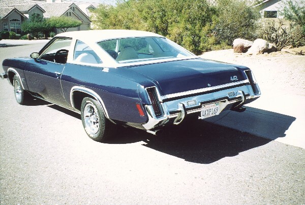 1973 OLDSMOBILE CUTLASS 442 COUPE - Rear 3/4 - 22802