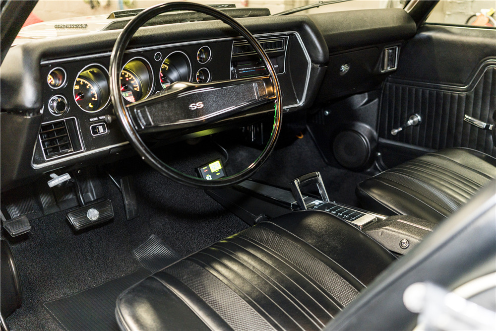 1970 CHEVROLET CHEVELLE SS CUSTOM COUPE - Interior - 228090