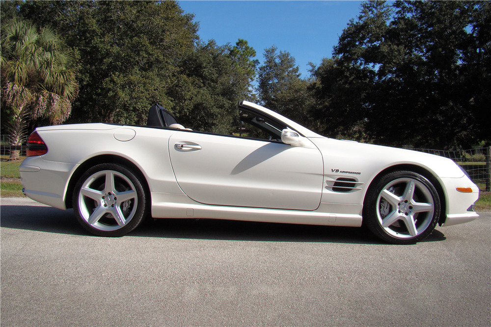 2007 MERCEDES-BENZ SL55 AMG CONVERTIBLE - Side Profile - 228603