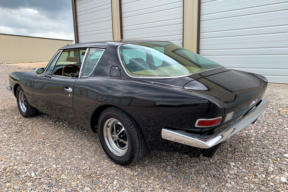 1983 AVANTI II - Rear 3/4 - 230003