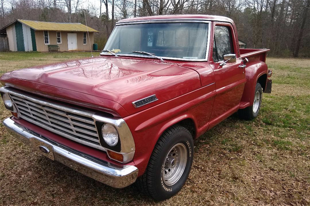 1967 FORD F-100 CUSTOM PICKUP