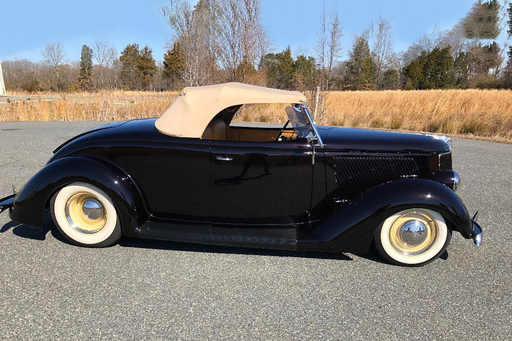 1936 FORD CUSTOM CONVERTIBLE - Side Profile - 230882
