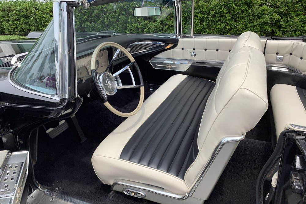 1959 LINCOLN CONTINENTAL MARK IV CONVERTIBLE - Interior - 231920