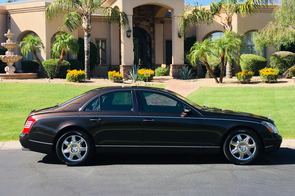2004 MAYBACH 57 - Side Profile - 232120