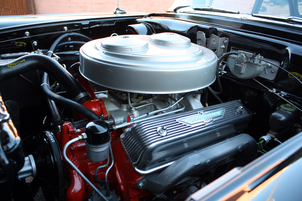 1957 FORD FAIRLANE 500 - Engine - 232243