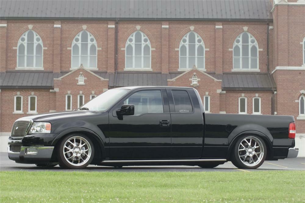 2004 FORD F-150 CUSTOM EXTENDED CAB - Side Profile - 23288