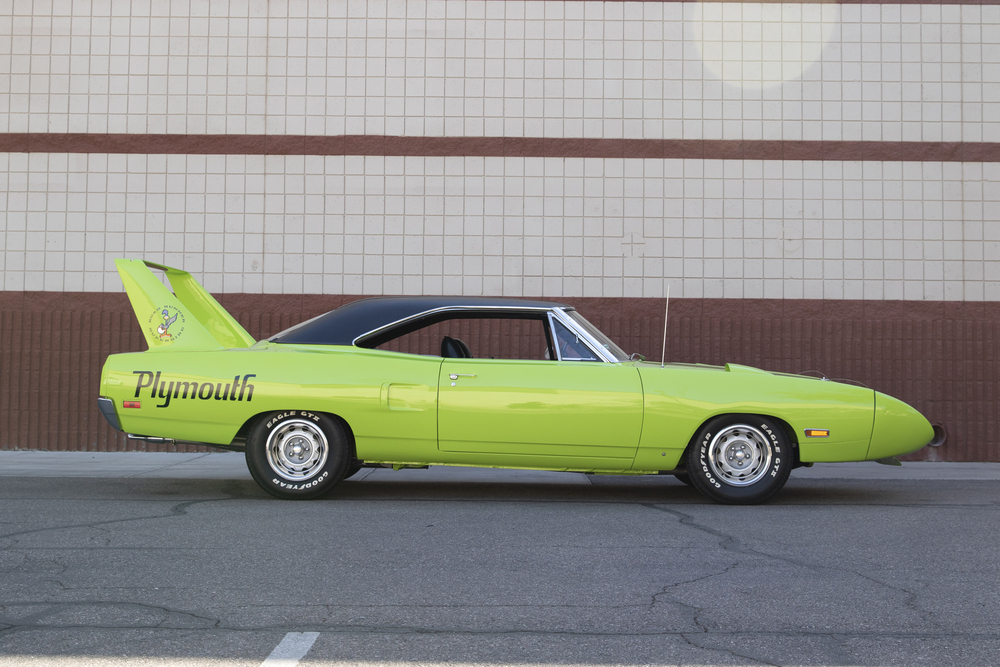 1970 PLYMOUTH SUPERBIRD - Side Profile - 233757