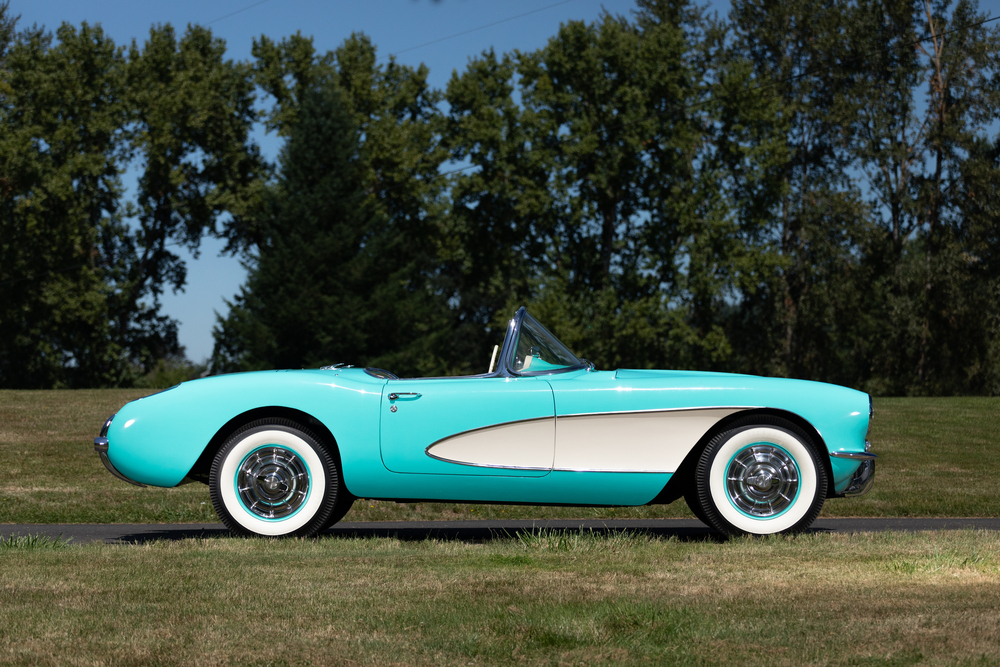 1957 CHEVROLET CORVETTE 283/270 CONVERTIBLE - Side Profile - 233782