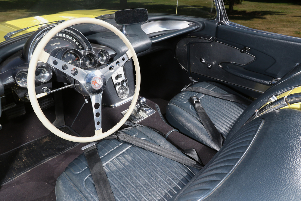 1958 CHEVROLET CORVETTE 327/250 CONVERTIBLE - Interior - 233784