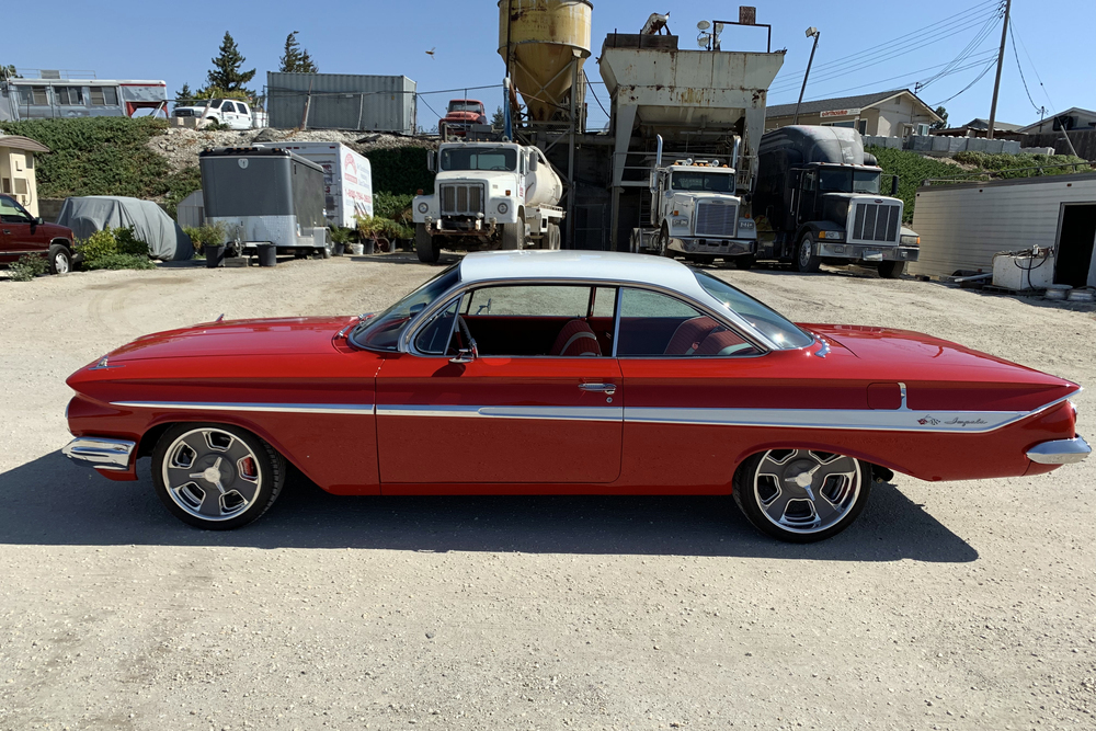 1961 CHEVROLET IMPALA SS CUSTOM BUBBLE TOP - Side Profile - 234351