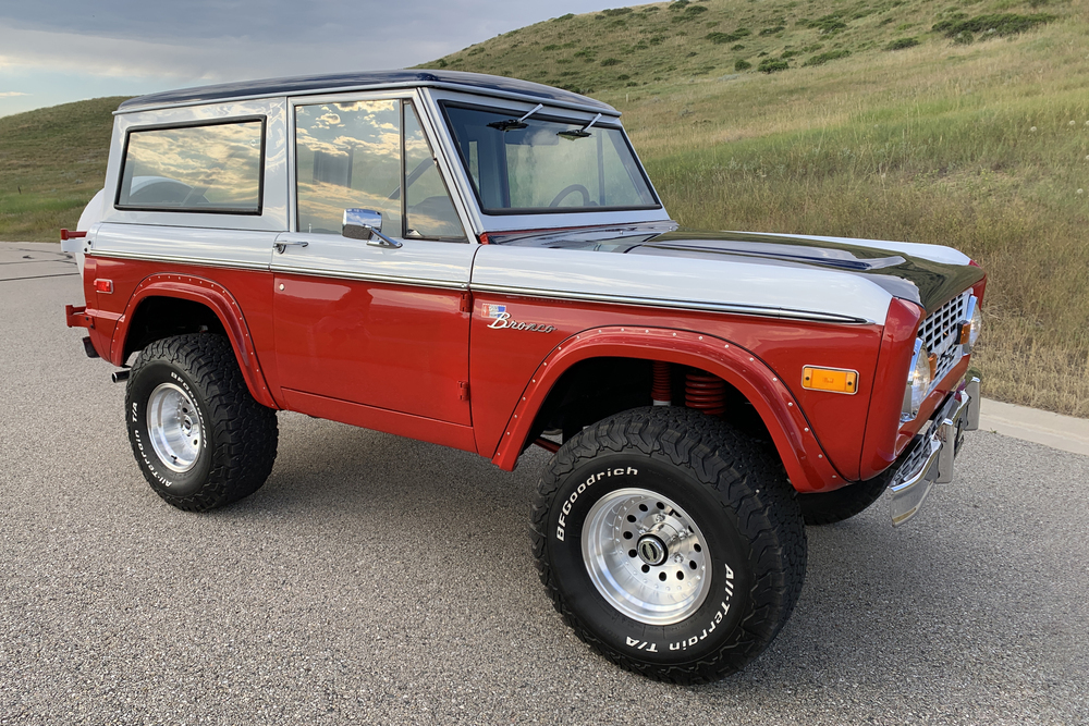 1972 FORD BRONCO BAJA STROPPE RE-CREATION