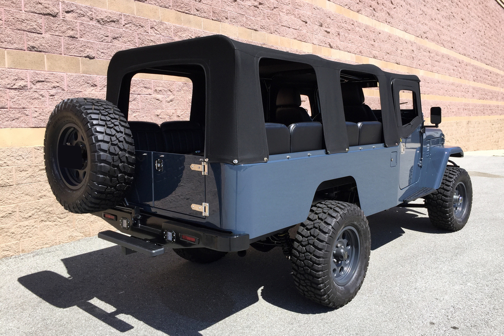 1981 TOYOTA LAND CRUISER FJ45 CUSTOM TROOP CARRIER - Rear 3/4 - 234635