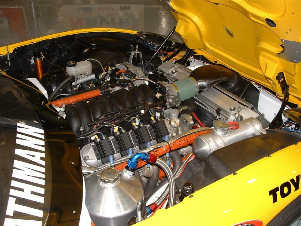 2003 CHEVROLET CORVETTE ZO6 RACE CAR - Engine - 23487