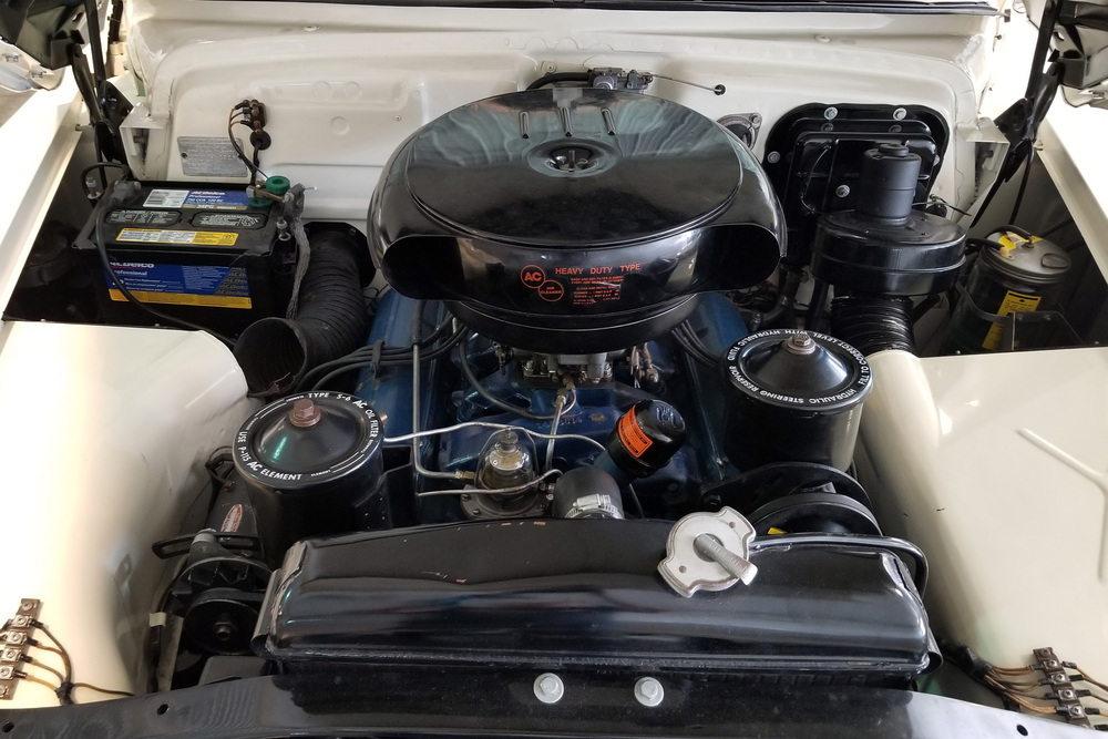 1952 CADILLAC SERIES 62 CONVERTIBLE - Engine - 235977