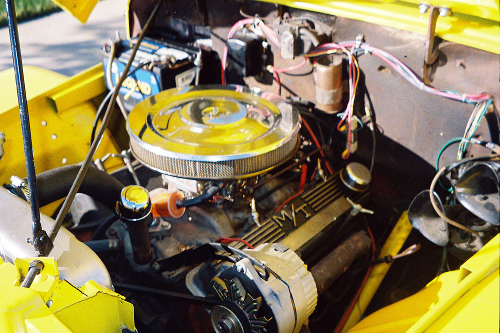 1951 WILLYS CUSTOM CONVERTIBLE - Engine - 236131