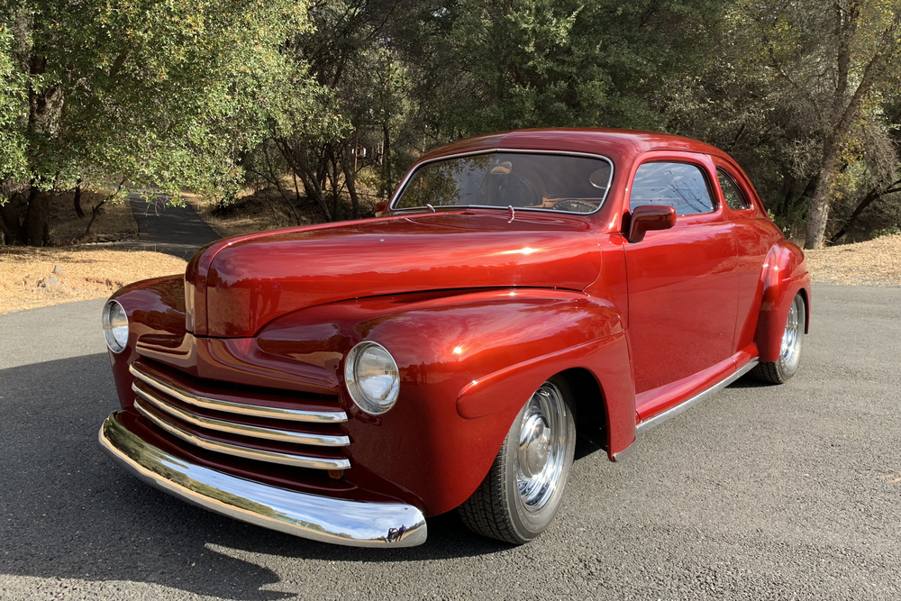 1947 FORD 5-WINDOW CUSTOM COUPE