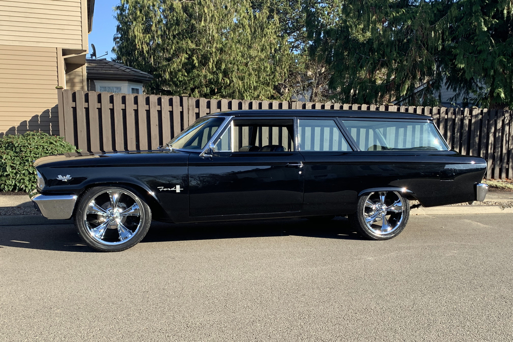 1963 FORD GALAXIE CUSTOM WAGON - Side Profile - 236515