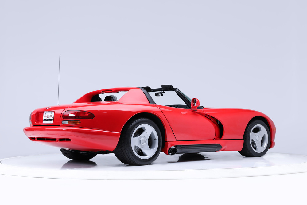 1993 DODGE VIPER RT/10 ROADSTER - Rear 3/4 - 236550