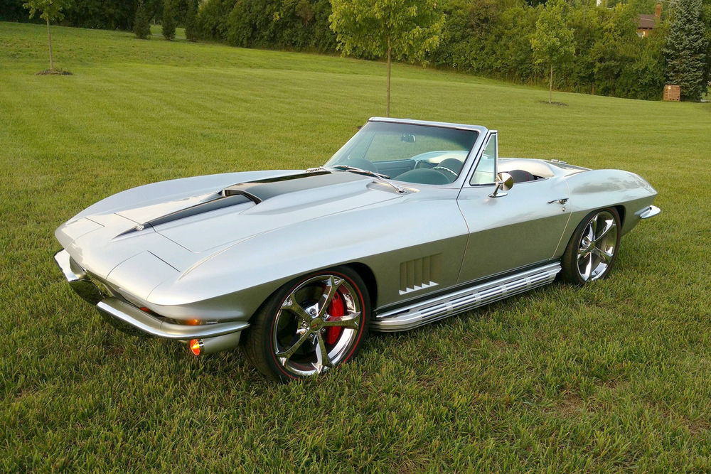 1967 CHEVROLET CORVETTE CUSTOM CONVERTIBLE