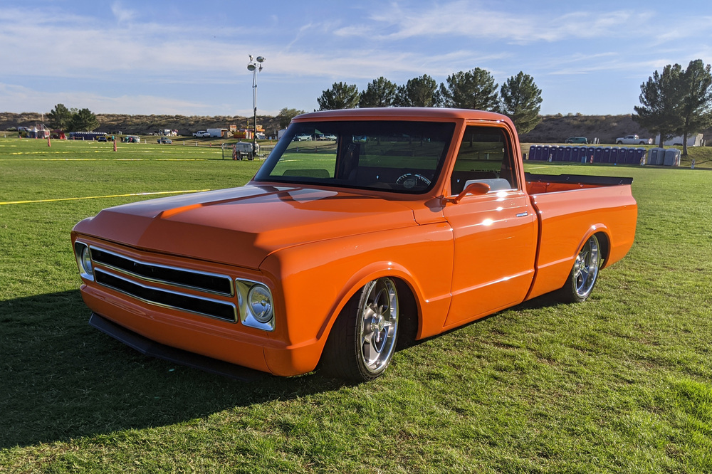 1969 CHEVROLET C10 CUSTOM PICKUP - Front 3/4 - 237218