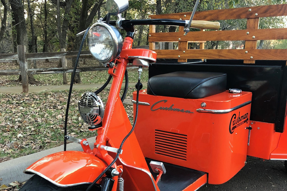 1958 CUSHMAN TRUCKSTER - Interior - 237449