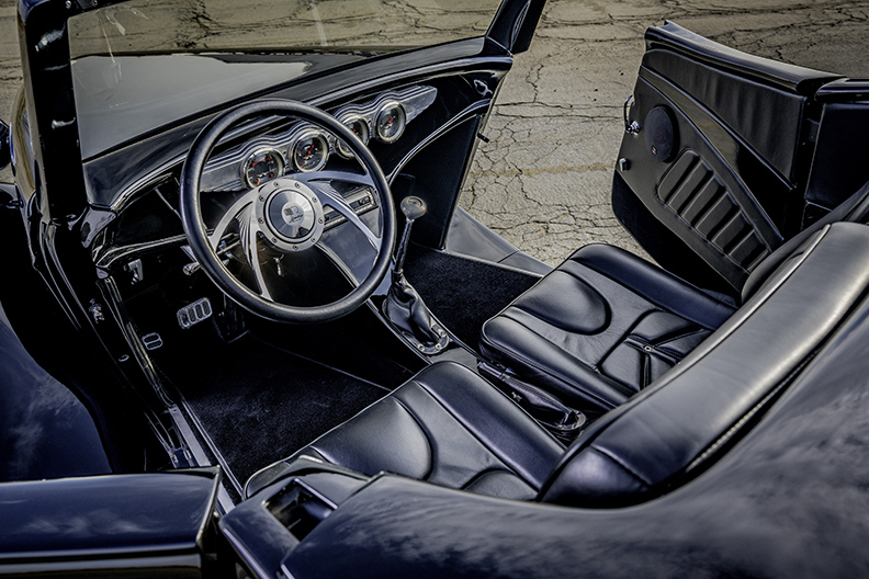 1934 FORD CUSTOM CONVERTIBLE - Interior - 237753