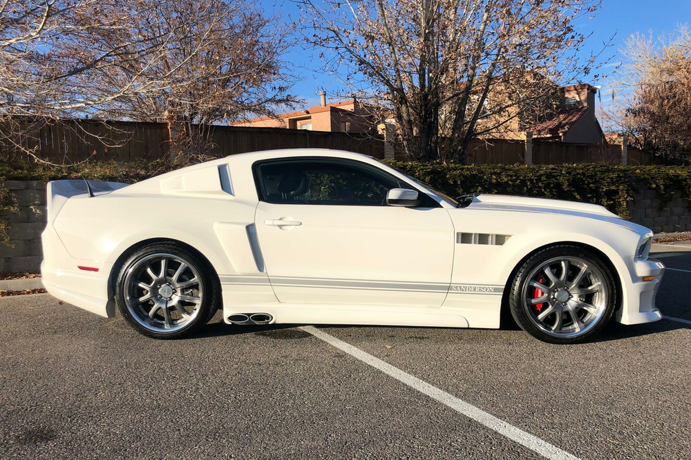 2012 FORD MUSTANG CUSTOM FASTBACK - Side Profile - 237800