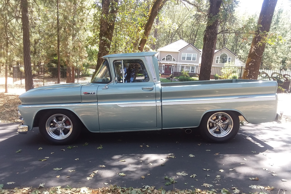 1962 CHEVROLET C10 CUSTOM PICKUP