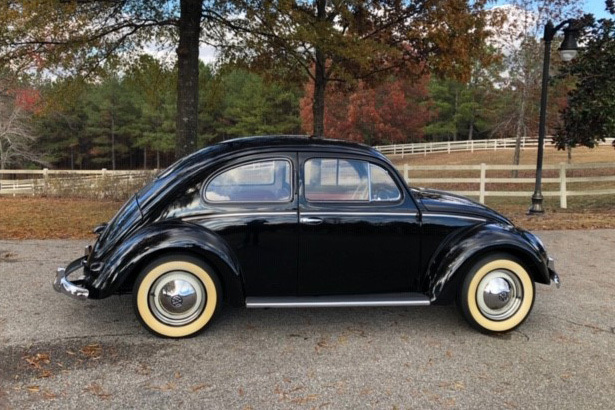 1952 VOLKSWAGEN BEETLE SPLIT-WINDOW COUPE - Side Profile - 238070