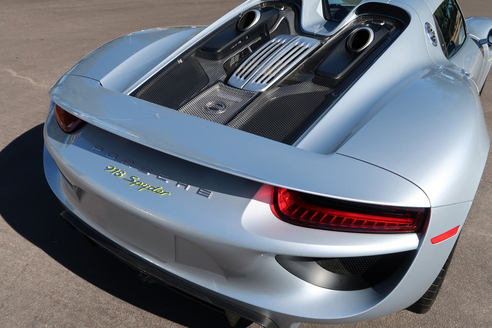 2015 PORSCHE 918 SPYDER - Engine - 238283